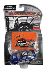 NASCAR Authentics – 2017 – Lionel Authentics